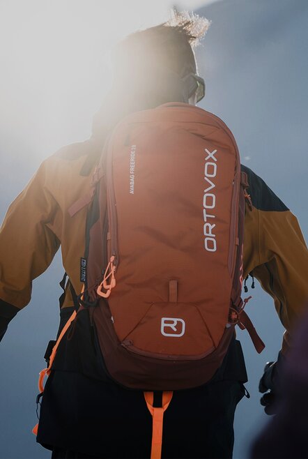 AVABAG LiTRIC – the electronic avalanche backpack | ORTOVOX